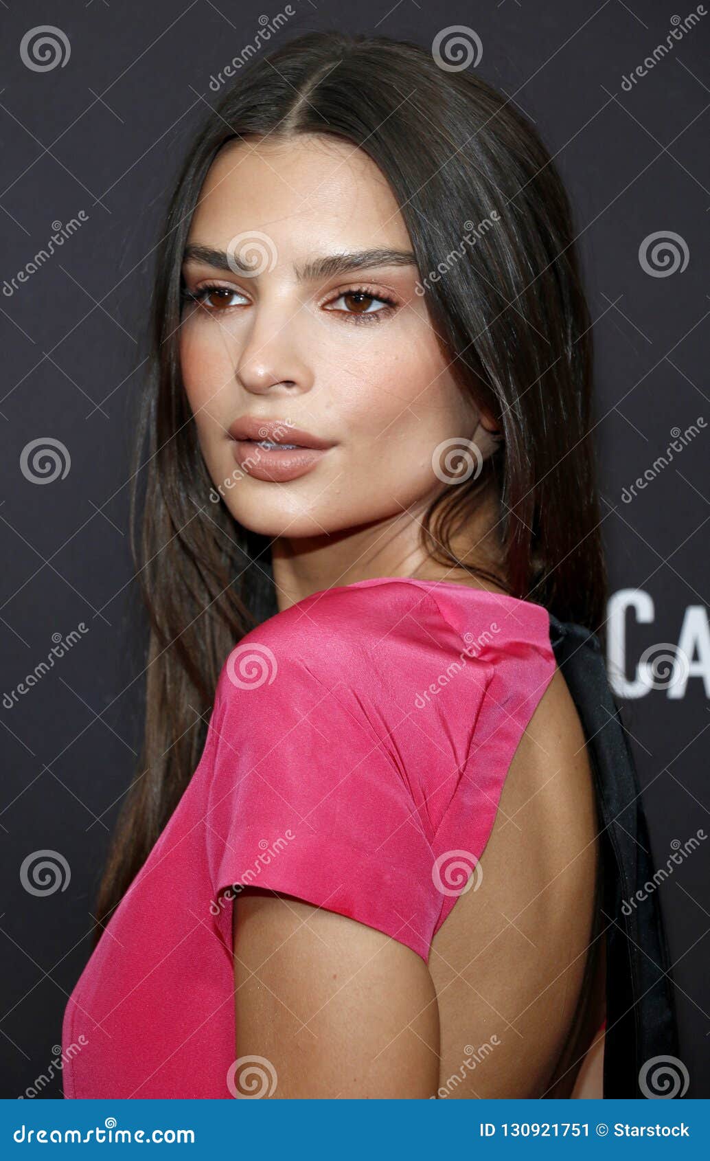 Emily Ratajkowski foto editorial. Imagen de manera, londres - 130921751