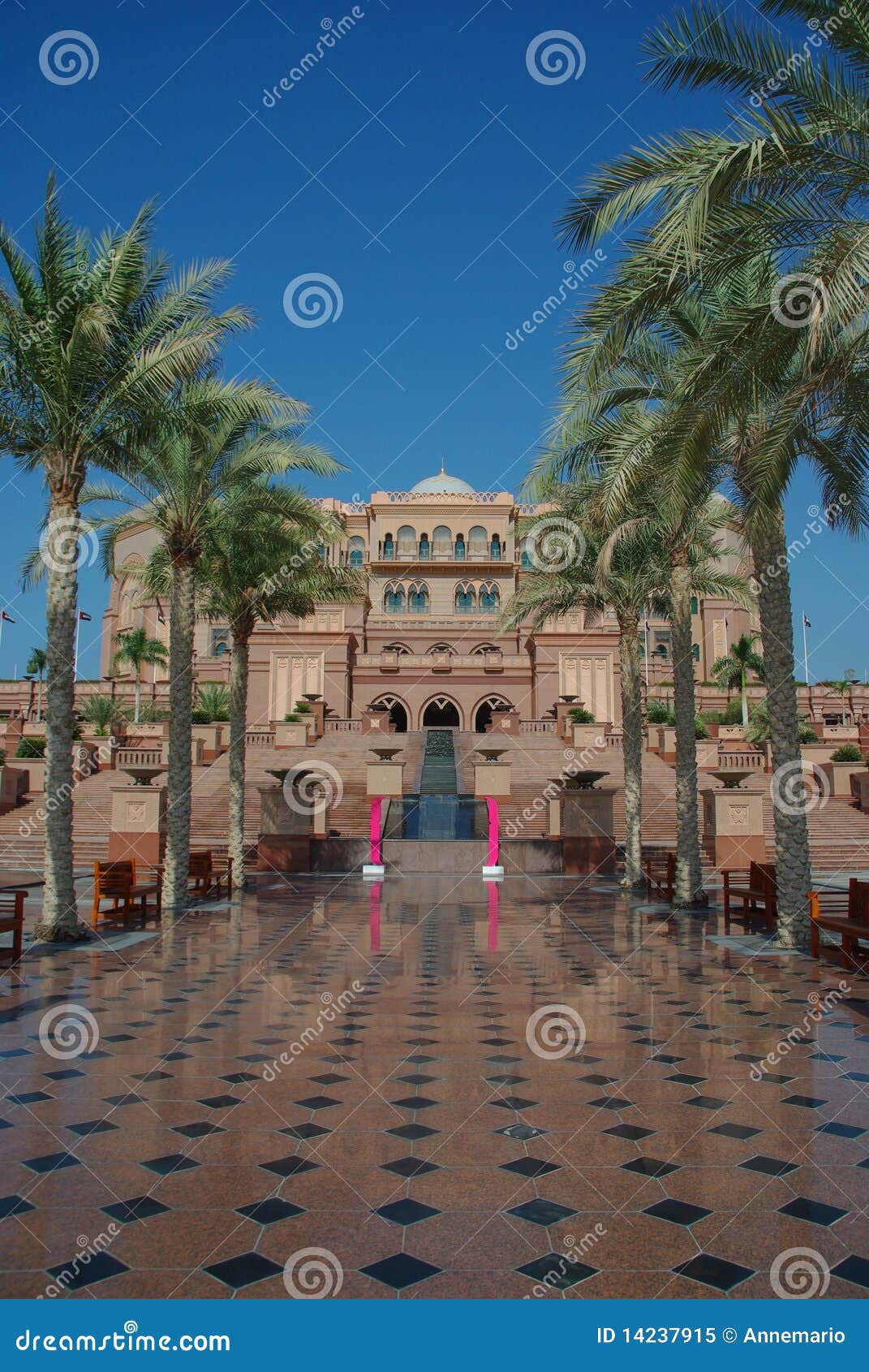 Emirates Palace Abu Dhabi stock image. Image of colorful - 14237915