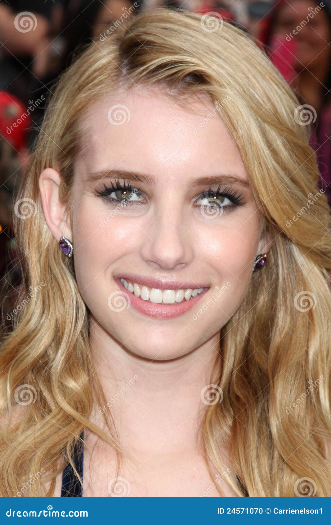 Emma Roberts editorial image. Image of angeles, anaheim - 24571070