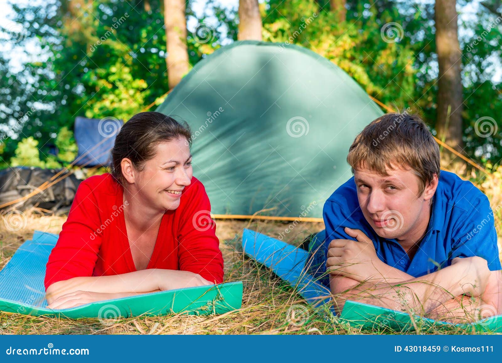 Emotions Couple on Vacation in the Camping Stock Image - Image of carefree, journey: 43018459