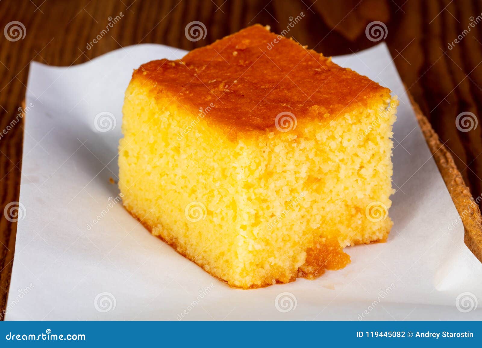 Empanada Del Griego De Revani Foto de archivo - Imagen de oriente ...