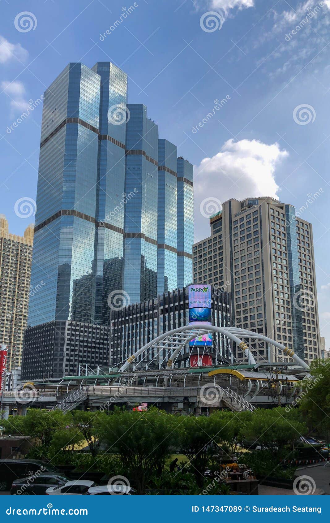 Empire Tower at Sathorn Intersection Editorial Stock Image - Image of ...