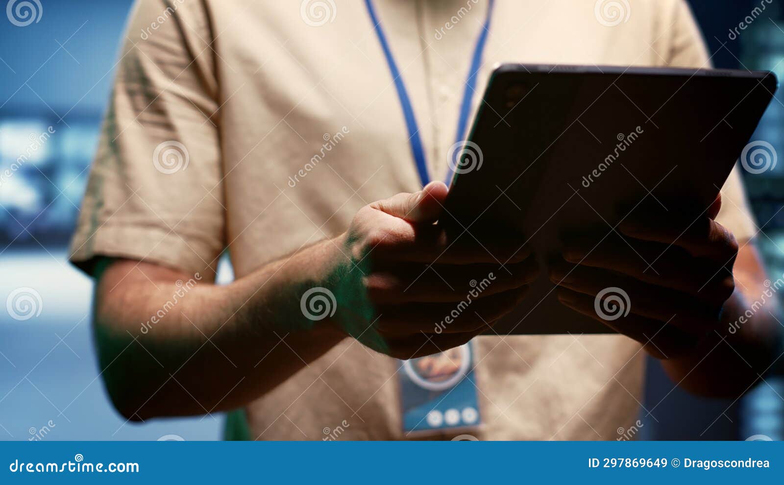Employee Doing Server Troubleshooting Stock Image - Image of hardware ...