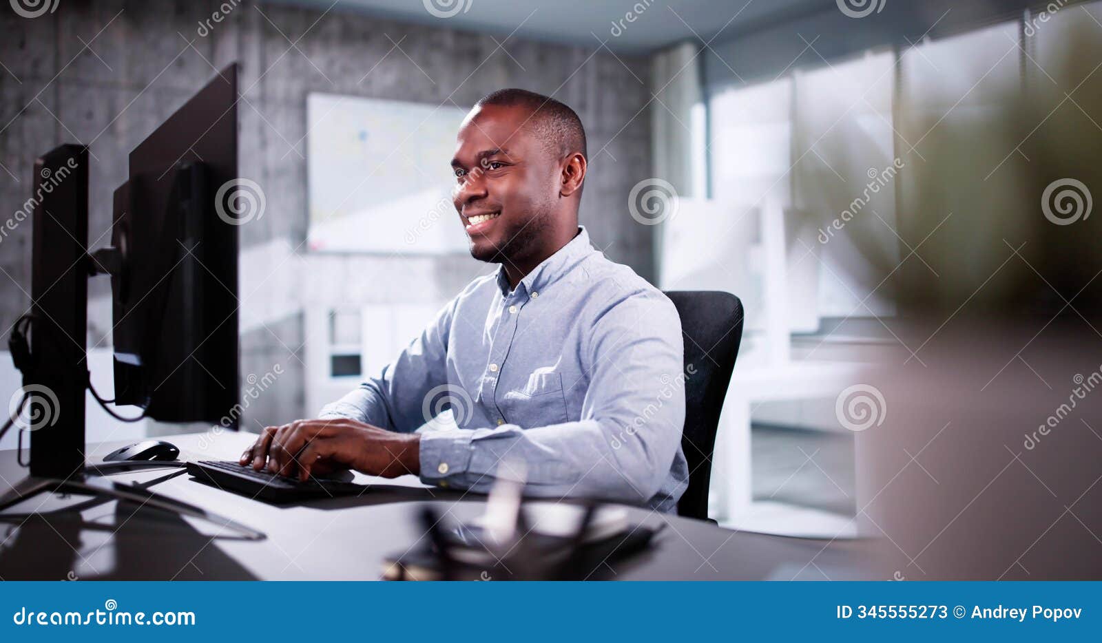 Employee Working on Desktop Computer Stock Image - Image of compute ...