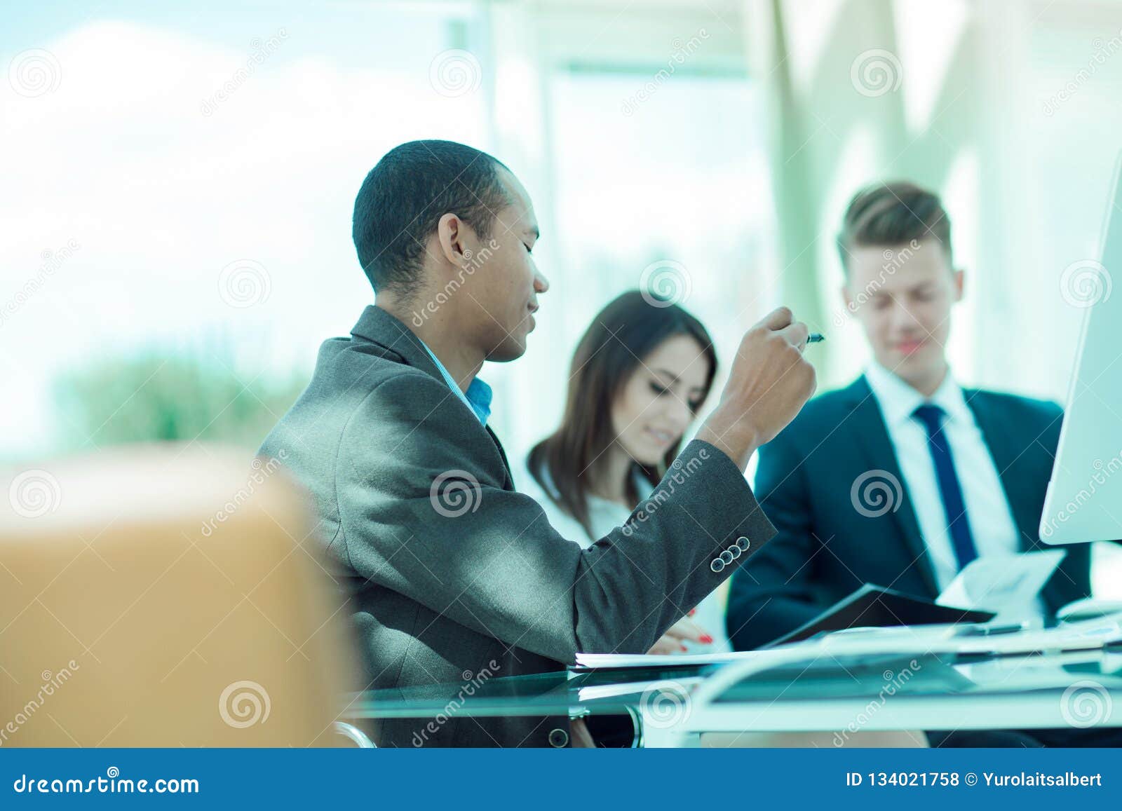 Employees Discussing New Ideas in a Modern Office.t Stock Photo - Image ... Employees Discussing New Ideas in a Modern Office.t Stock Photo - Image ...