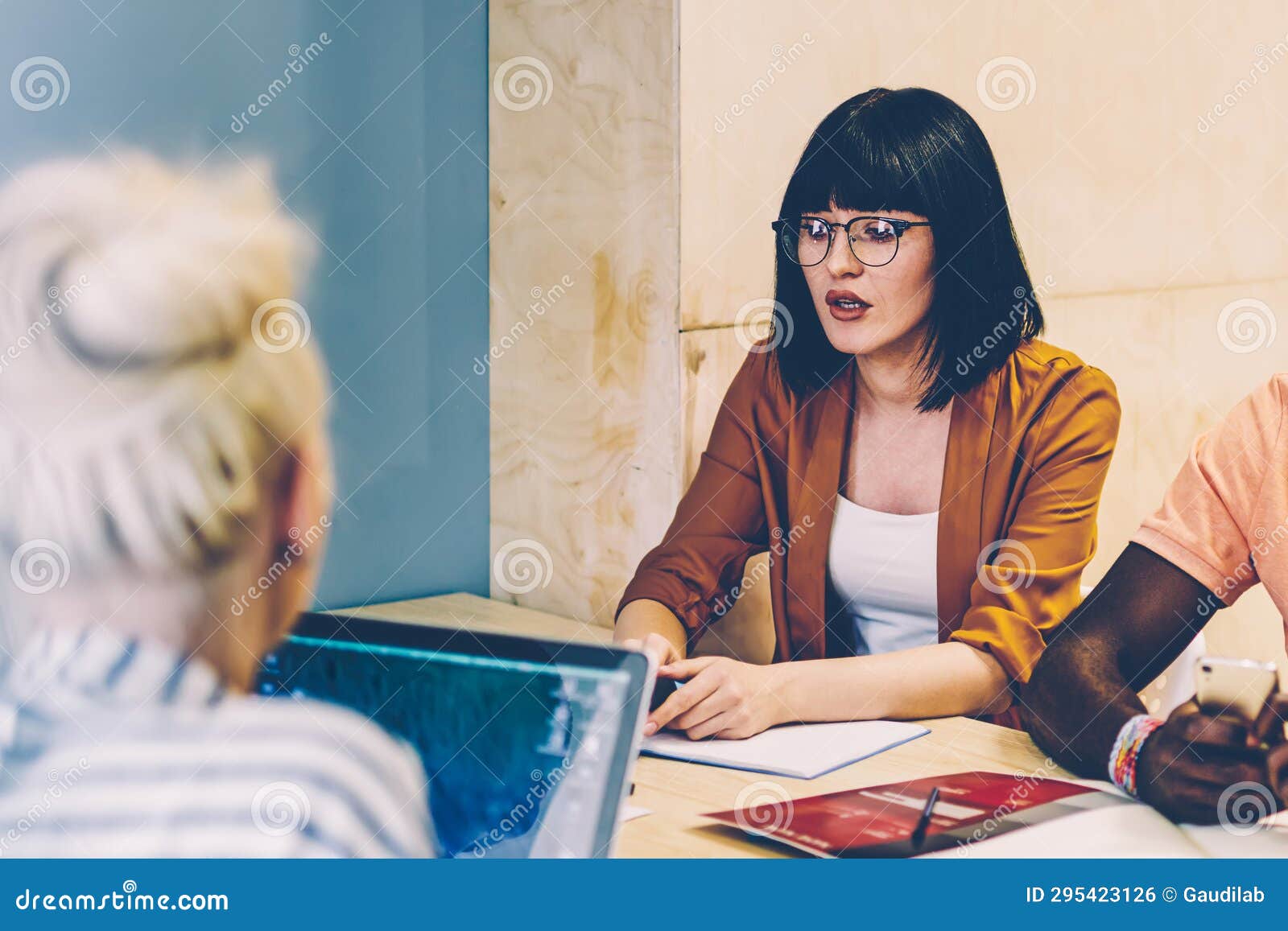 Employees Having Brainstorming Session Using Technology Stock Photo - Image of diversity ...