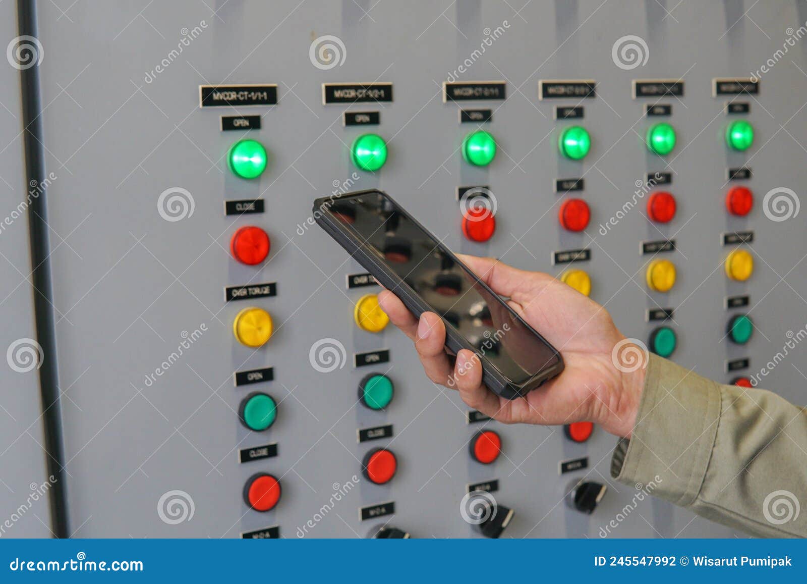Employees Use the Program in Their Mobile Phones To Close and Open the ...