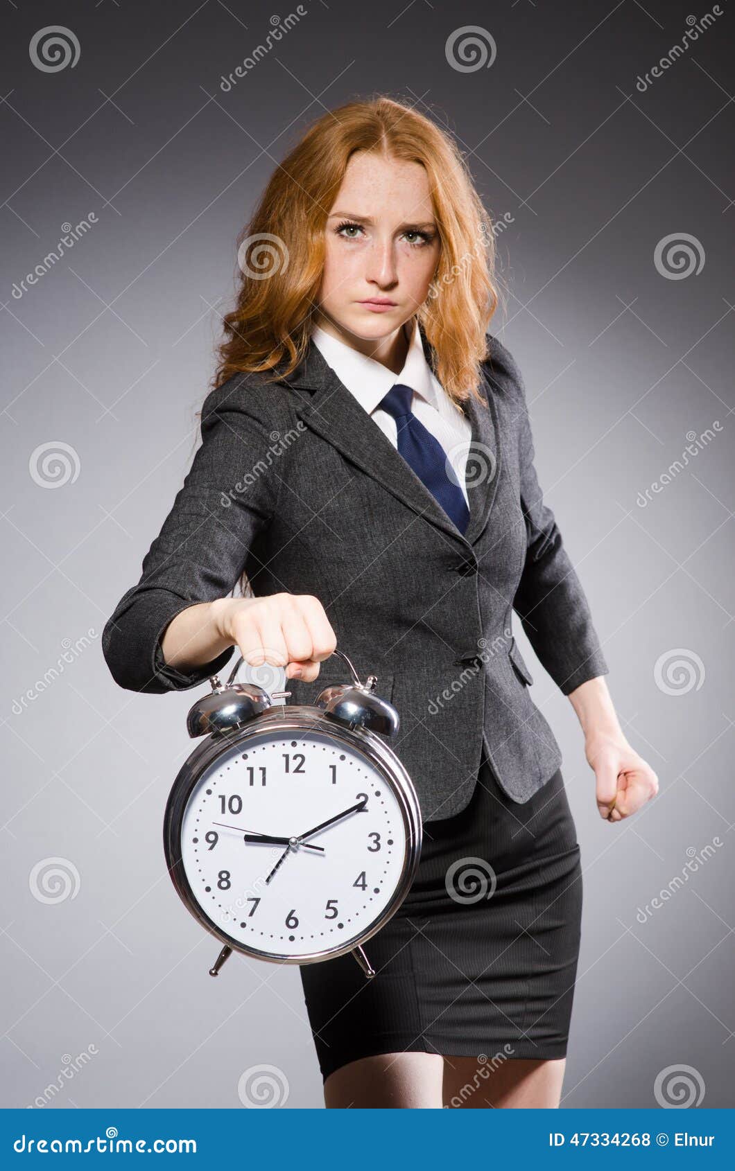 Empresaria Con El Reloj Que Es Atrasado Foto de archivo - Imagen de ...