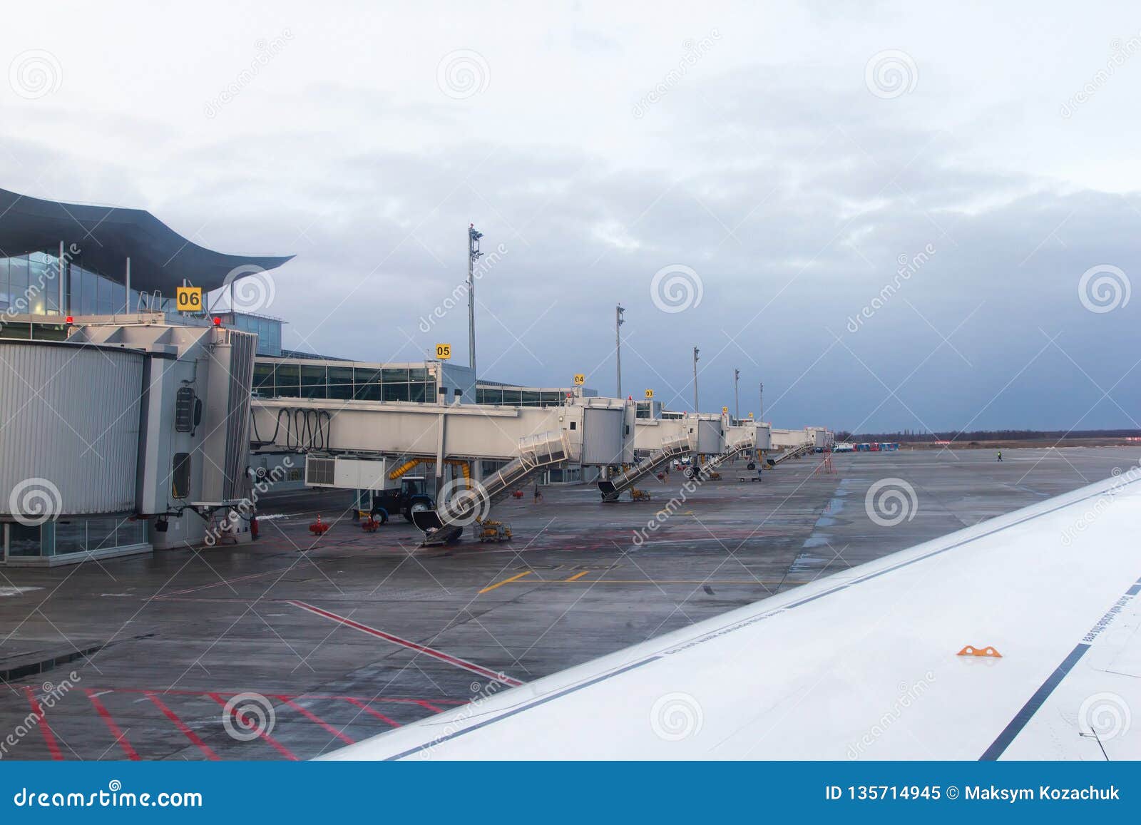 Empty airport gates stock image. Image of arrival, transport - 135714945