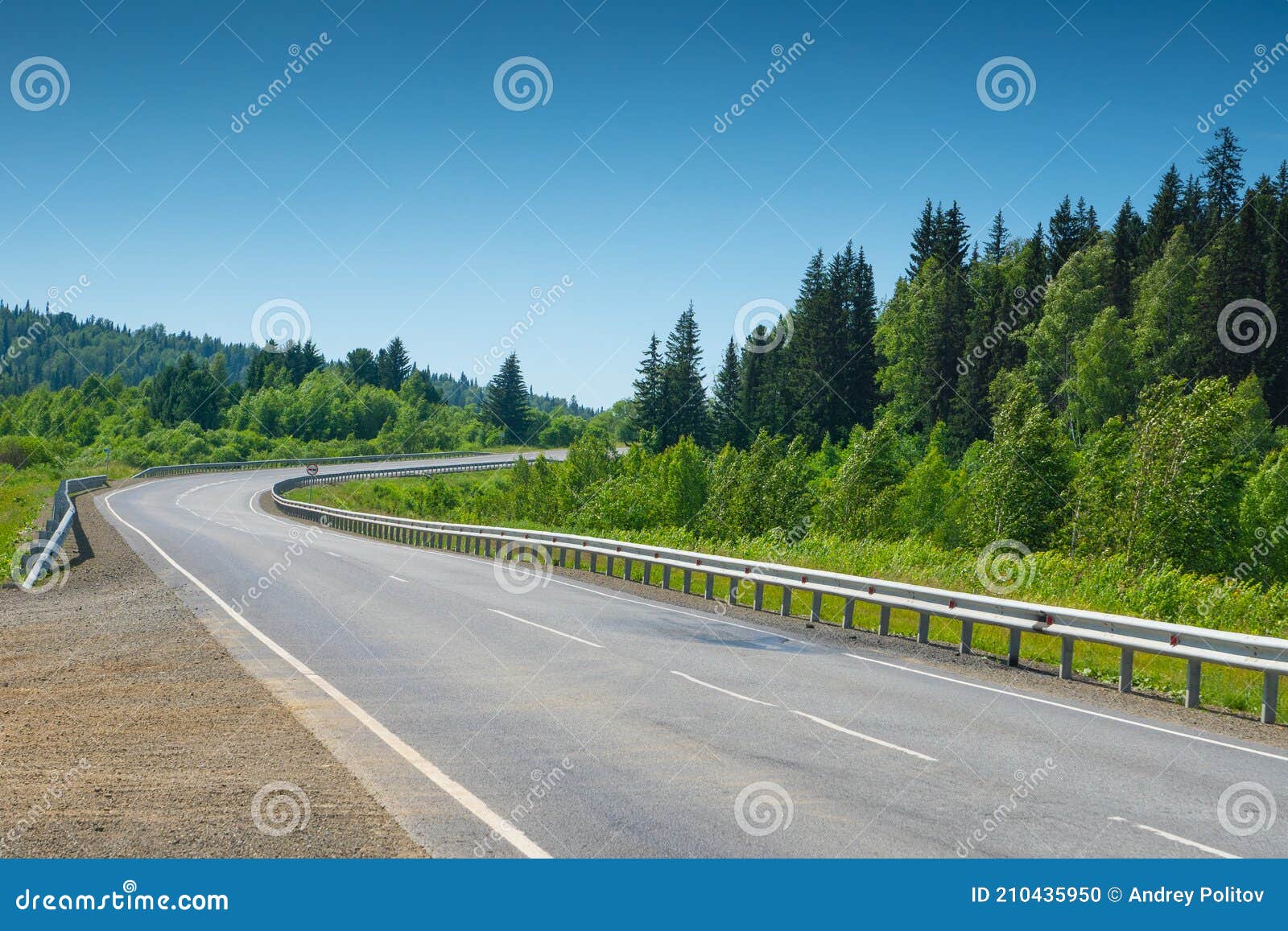 Empty Asphalt Road with Turn Stock Photo - Image of empty, scenic ...