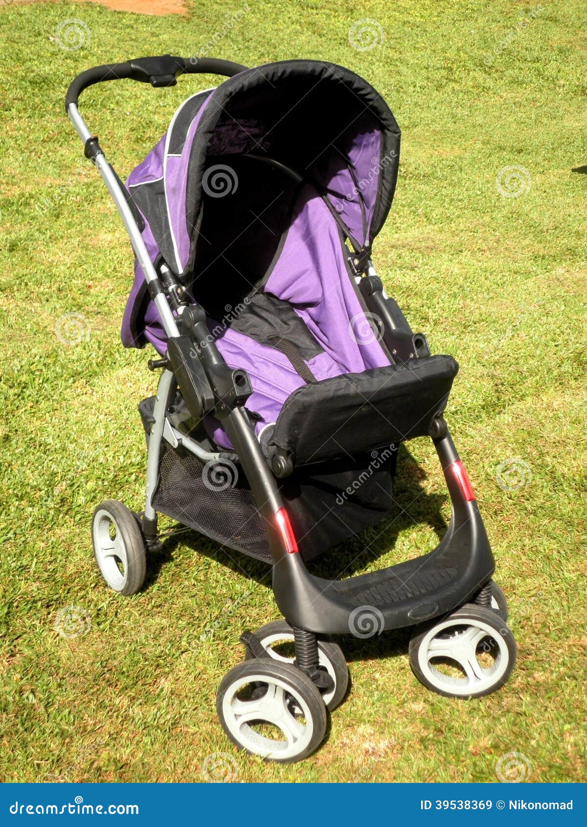 368 Empty Baby Stroller Photos - Free & Royalty-Free Stock Photos from ...