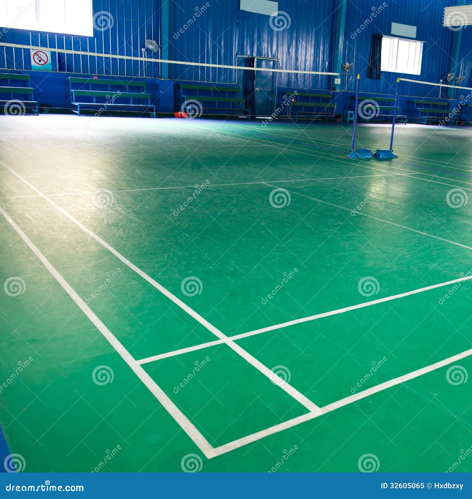 Empty badminton court stock image. Image of leisure, clear - 32605065