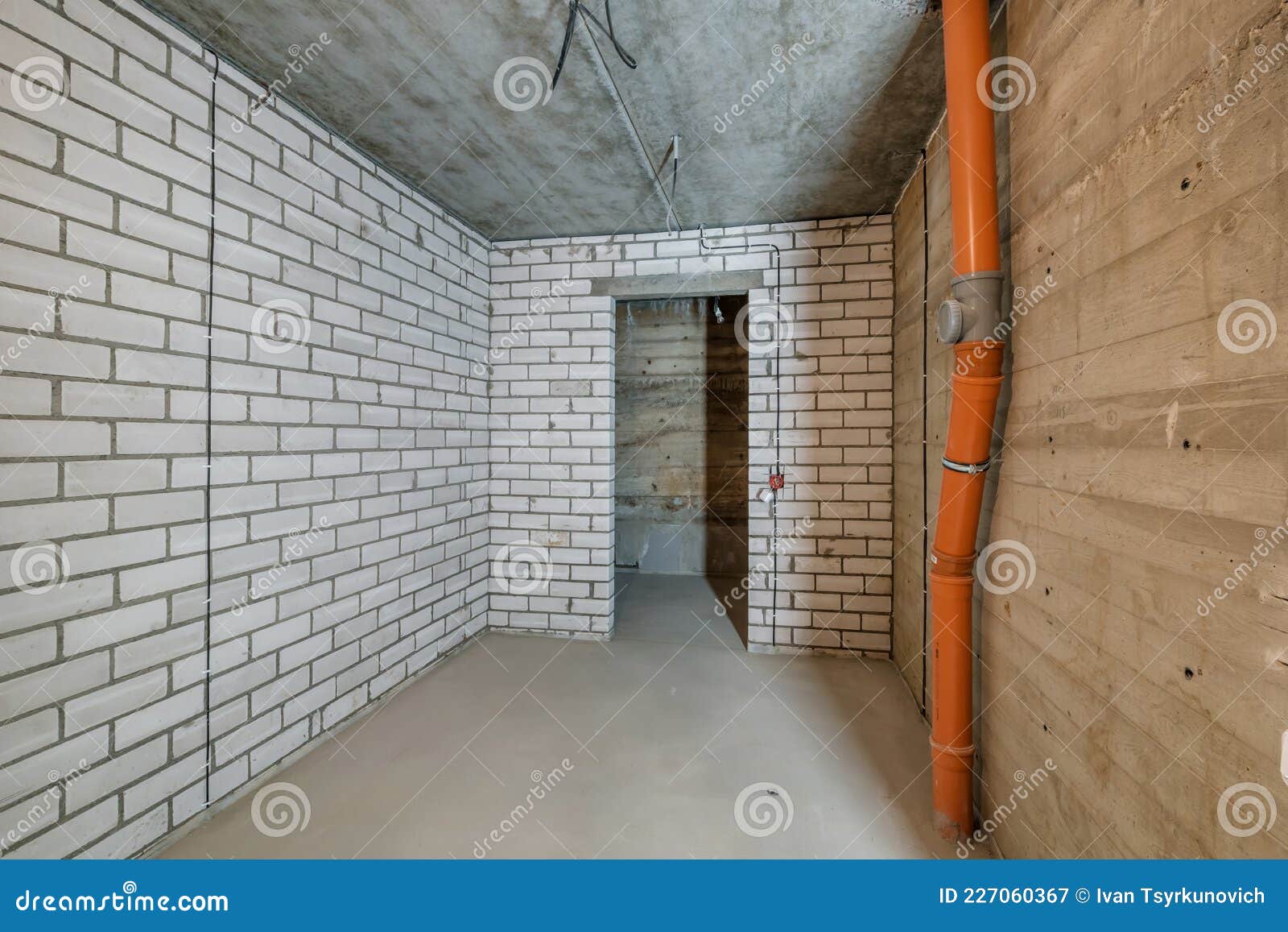Empty Basement Room with Minimal Preparatory Repairs. Interior with ...