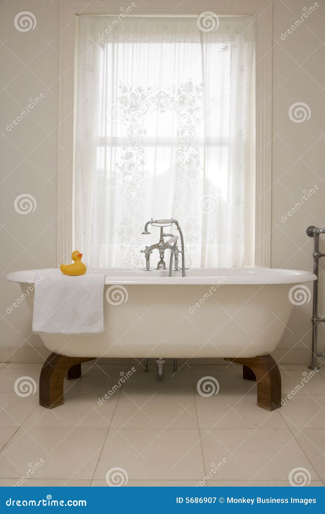 Empty bathroom stock image. Image of living, towel, furniture - 5686907