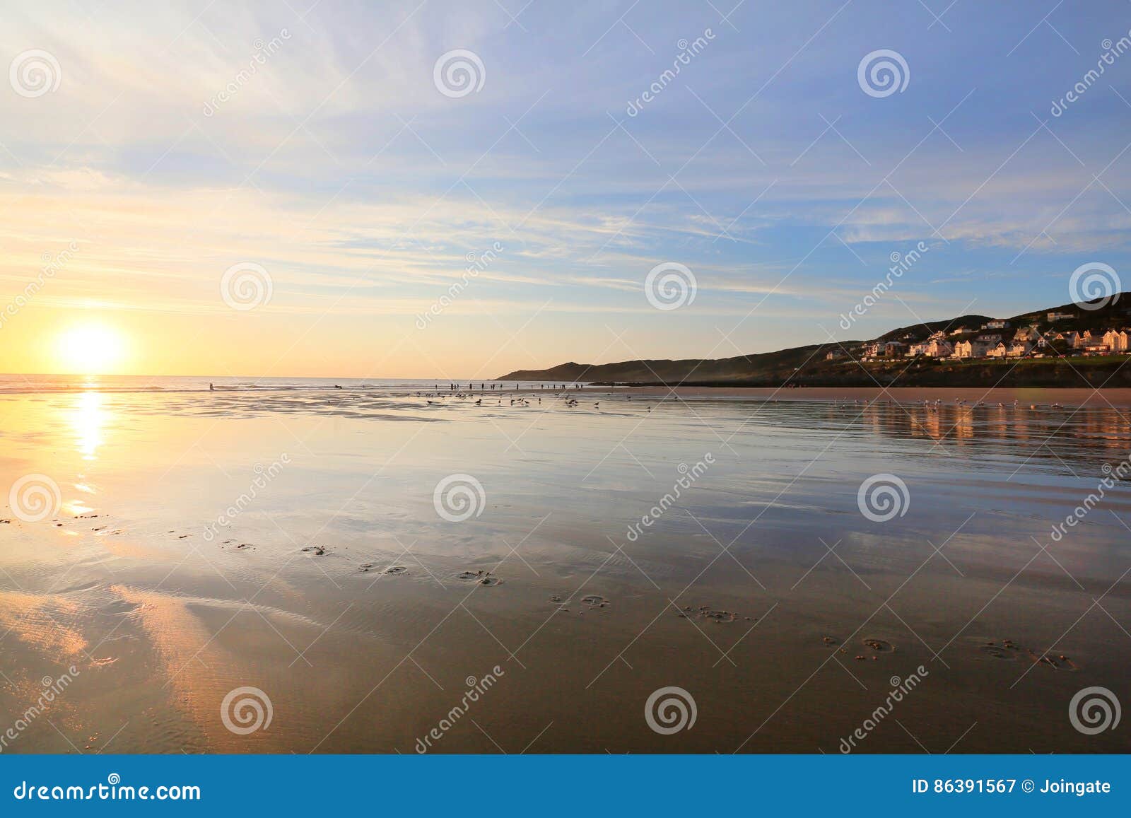 Sunset Over Woolacombe Beach in Devon Stock Image - Image of devon ...
