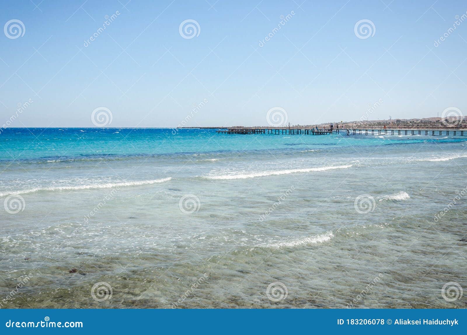 Empty Beach on the Sea and Sunny Sky/Empty Summer Beach on the Sea and ...