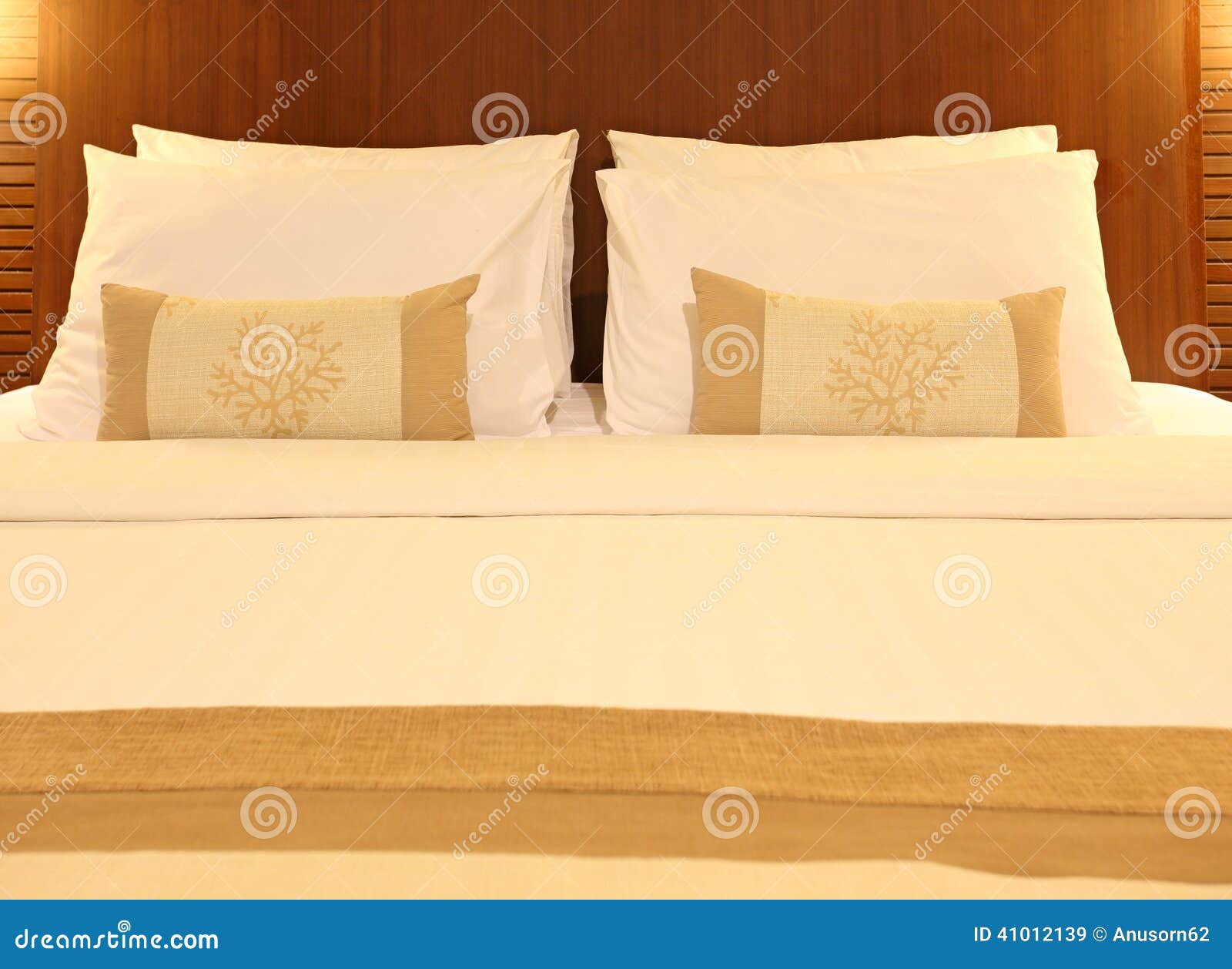 Empty Bed with Pillows and Sheets Stock Image - Image of pillow, wood ...