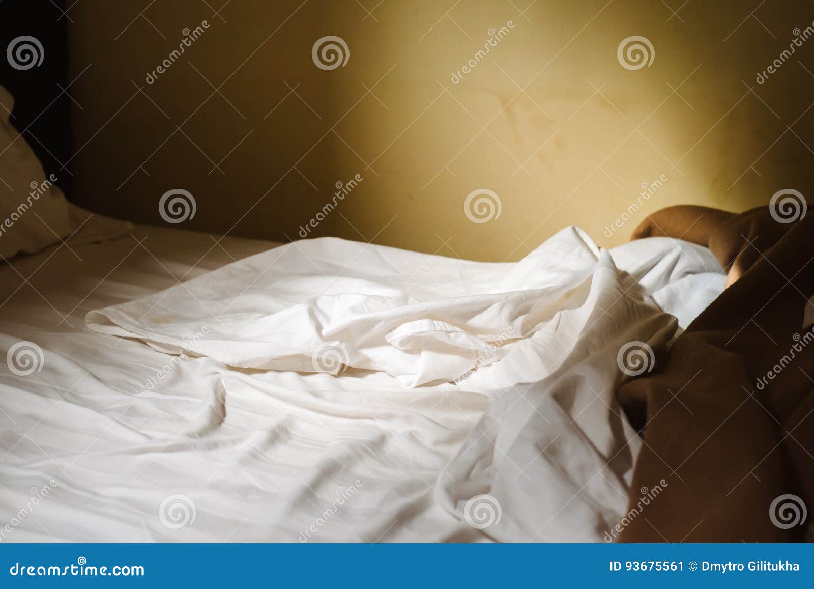 Empty bed in small room stock image. Image of beam, white - 93675561