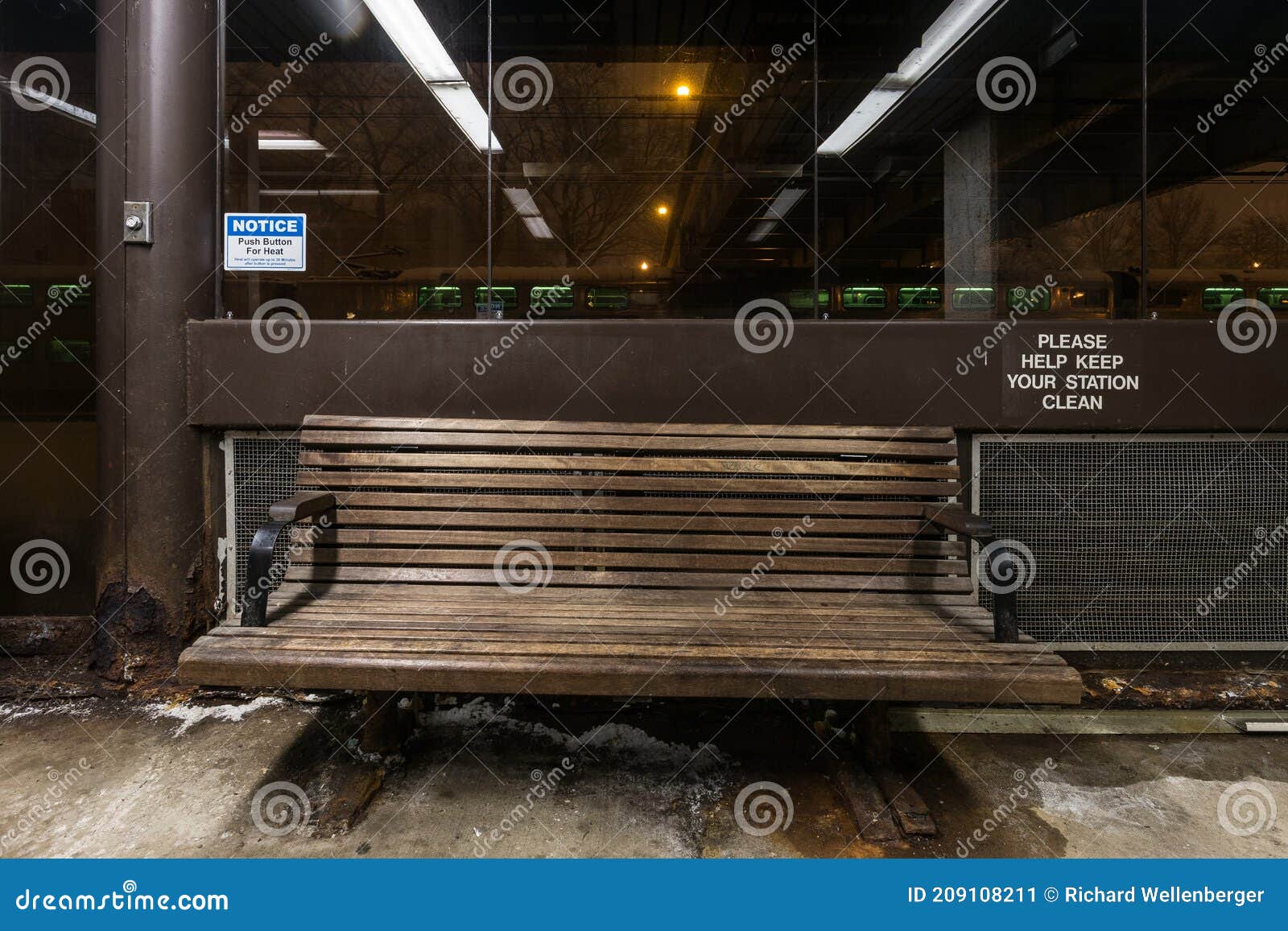 Empty Bench in Covered Waiting Area for Passenger Trains at Night Stock ...