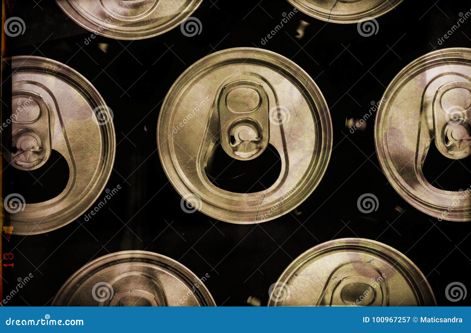 Empty beverage cans stock image. Image of nourishment - 100967257