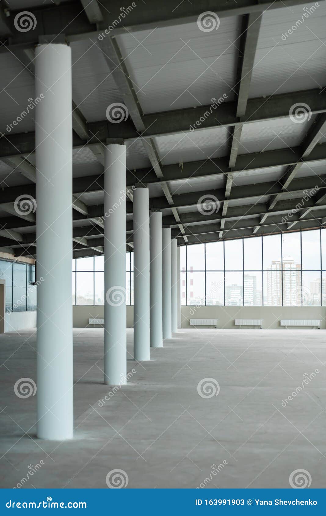 Empty Big Room with White Columns and Big Windows Stock Image - Image ...