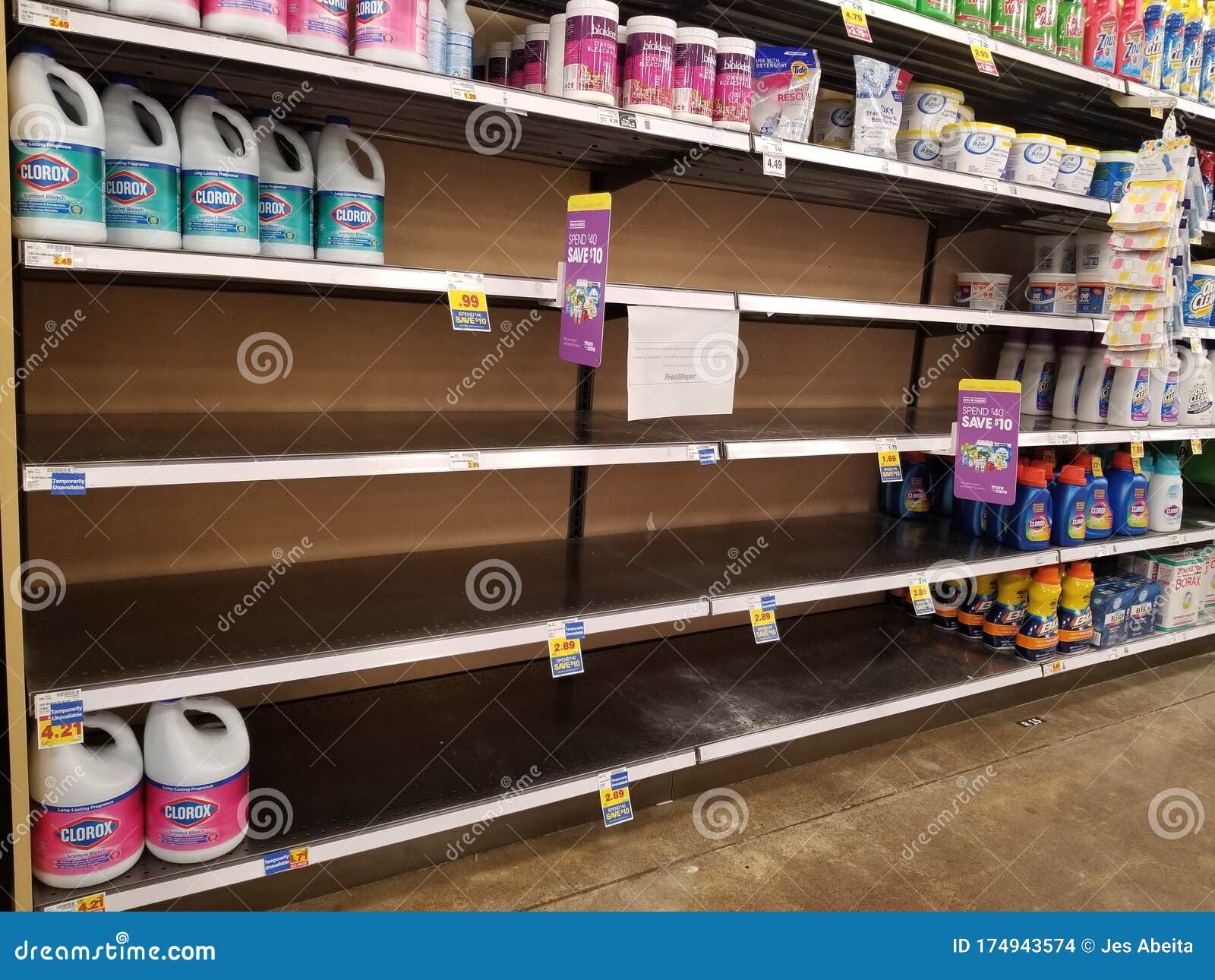 Empty Bleach Aisle at Portland Fred Meyers Editorial Stock Image ...
