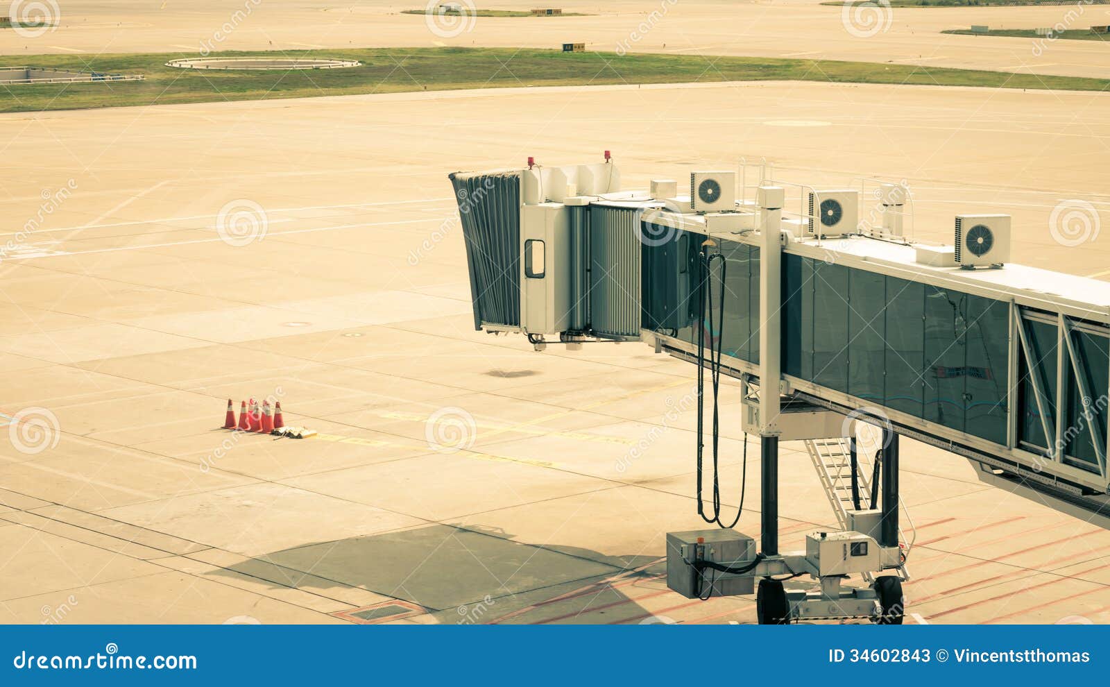 Empty Boarding Gate stock image. Image of empty, runway - 34602843