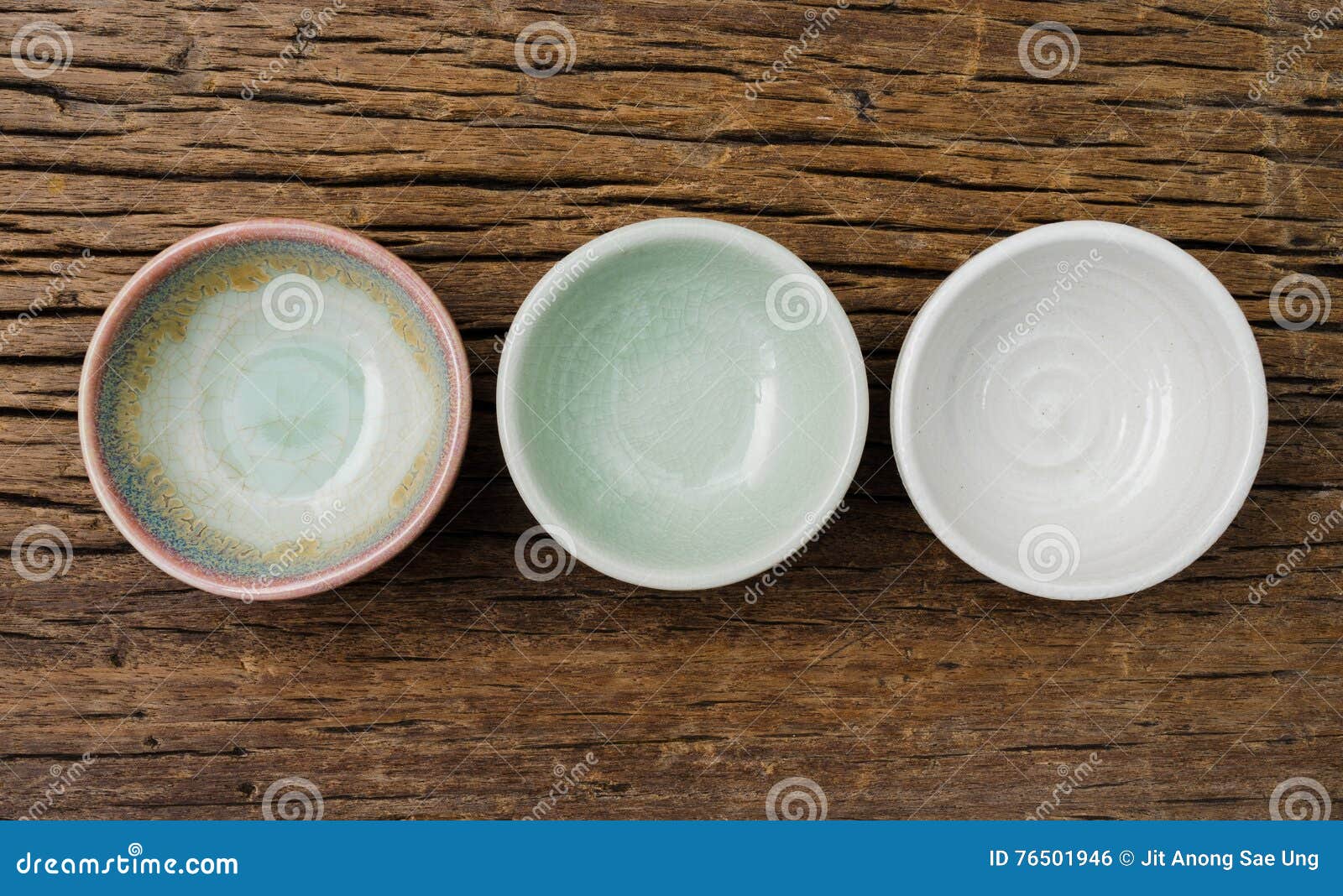 Empty Bowl, Japanese Handmade Ceramic Bowl, Cracked Ceramic Texture ...