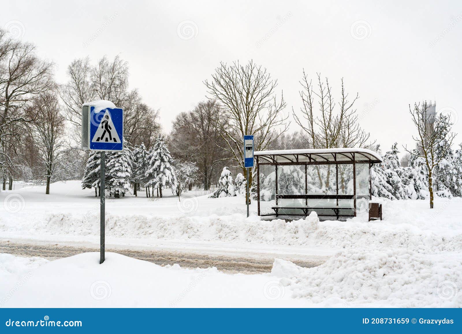Empty Bus Stop in the Snowy Weather Stock Image - Image of asphalt ... Empty Bus Stop in the Snowy Weather Stock Image - Image of asphalt ...