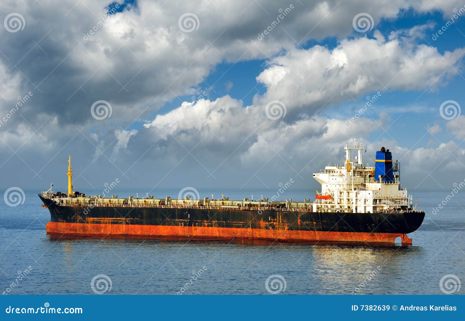 Empty cargo ship stock image. Image of floating, depression - 7382639