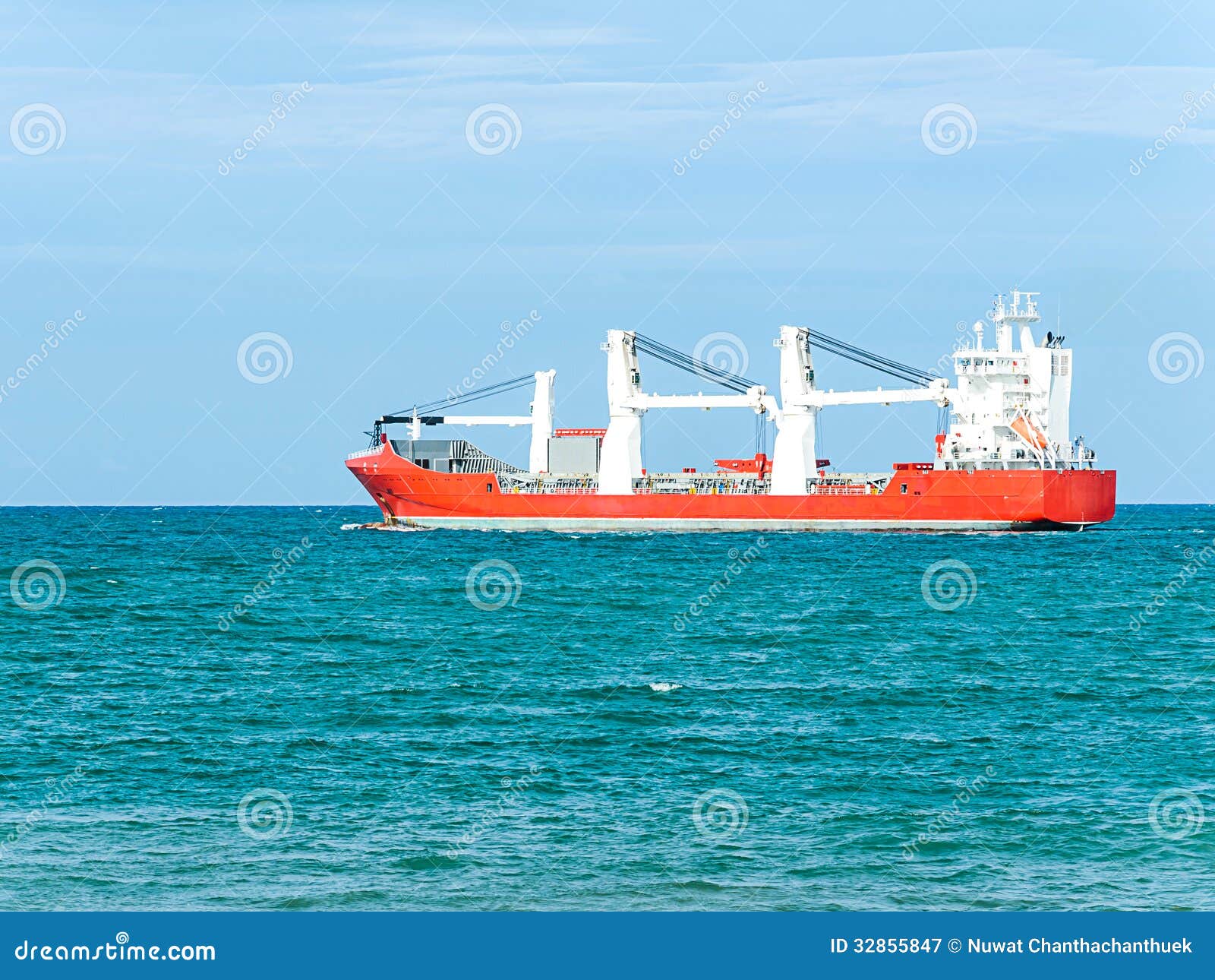 Empty cargo ship stock image. Image of industry, pacific - 32855847