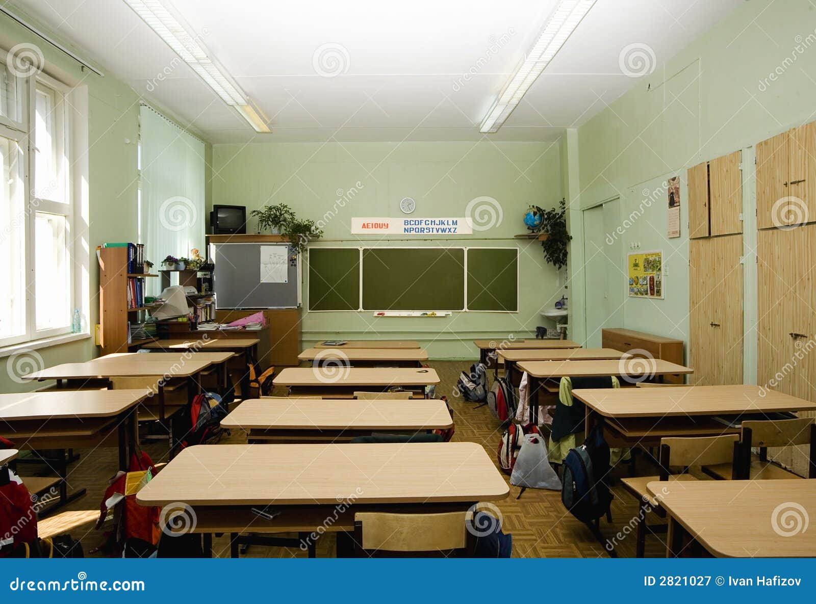 Empty classroom stock image. Image of indoors, lessons - 2821027