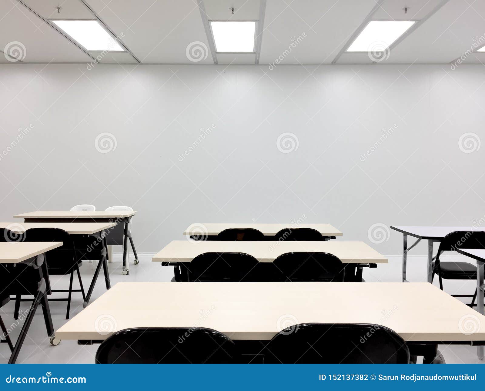 Empty Clean Room with Chairs and Tables for Training,meeting Stock ...