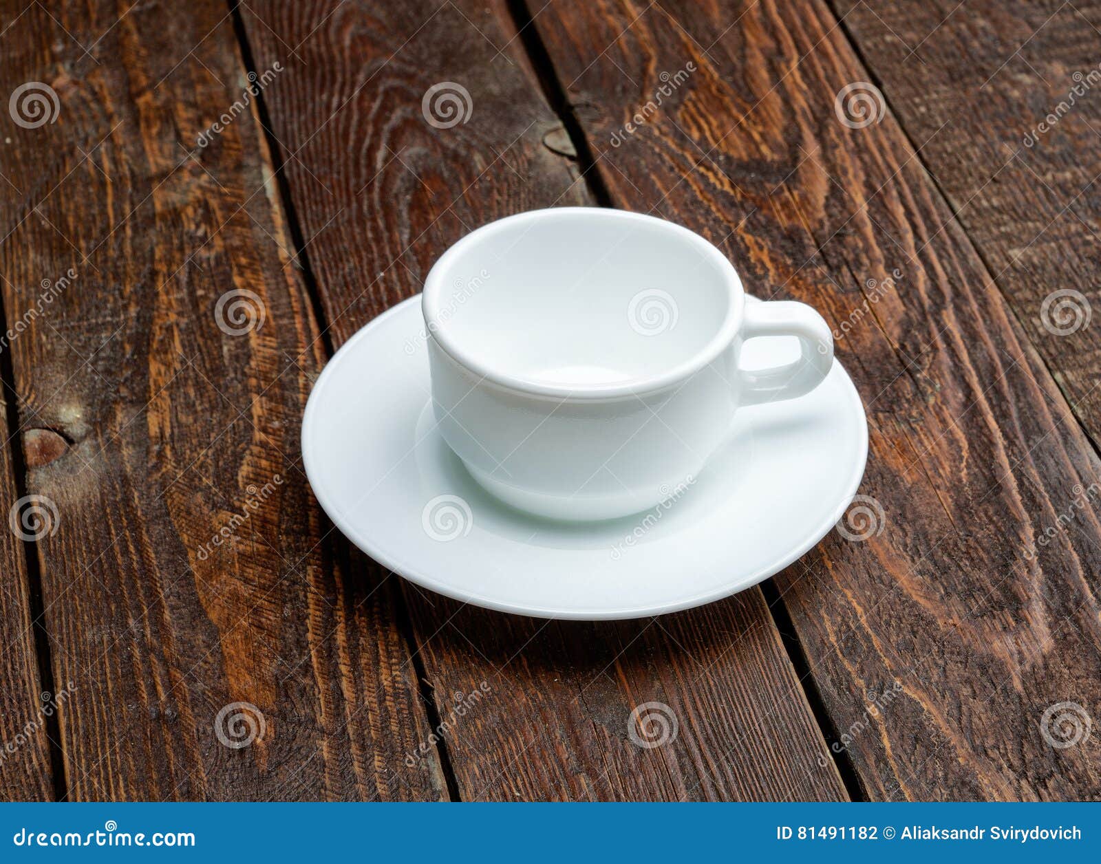 Empty Coffe Cup on Dark Table Stock Photo - Image of empty, cafe: 81491182