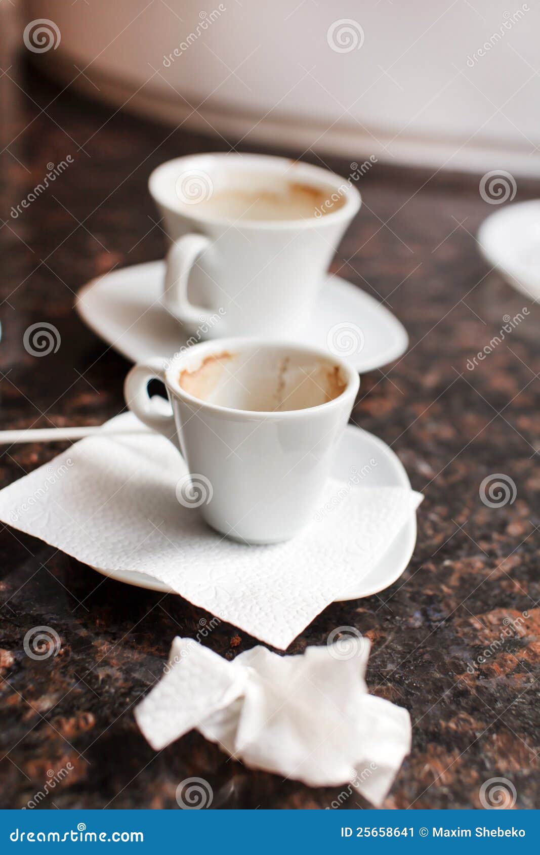 Empty coffee cups stock image. Image of shop, little - 25658641