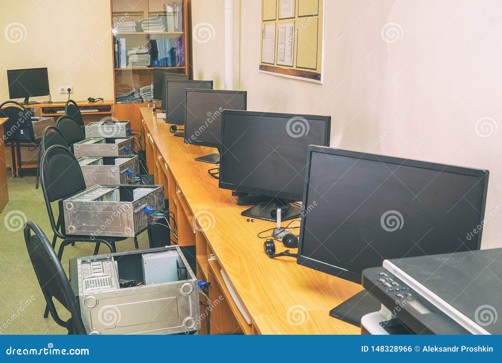 Computer Class Stock Images - Download 25,528 Royalty Free Photos