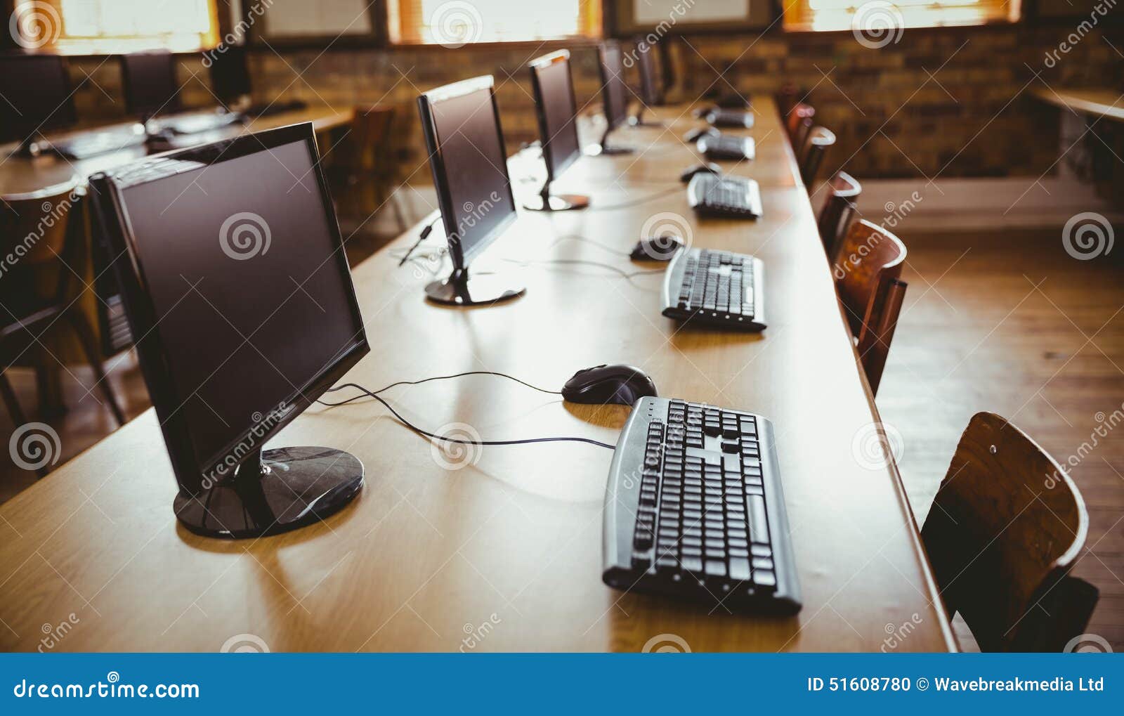 Empty computer room stock photo. Image of knowledge, academic - 51608780
