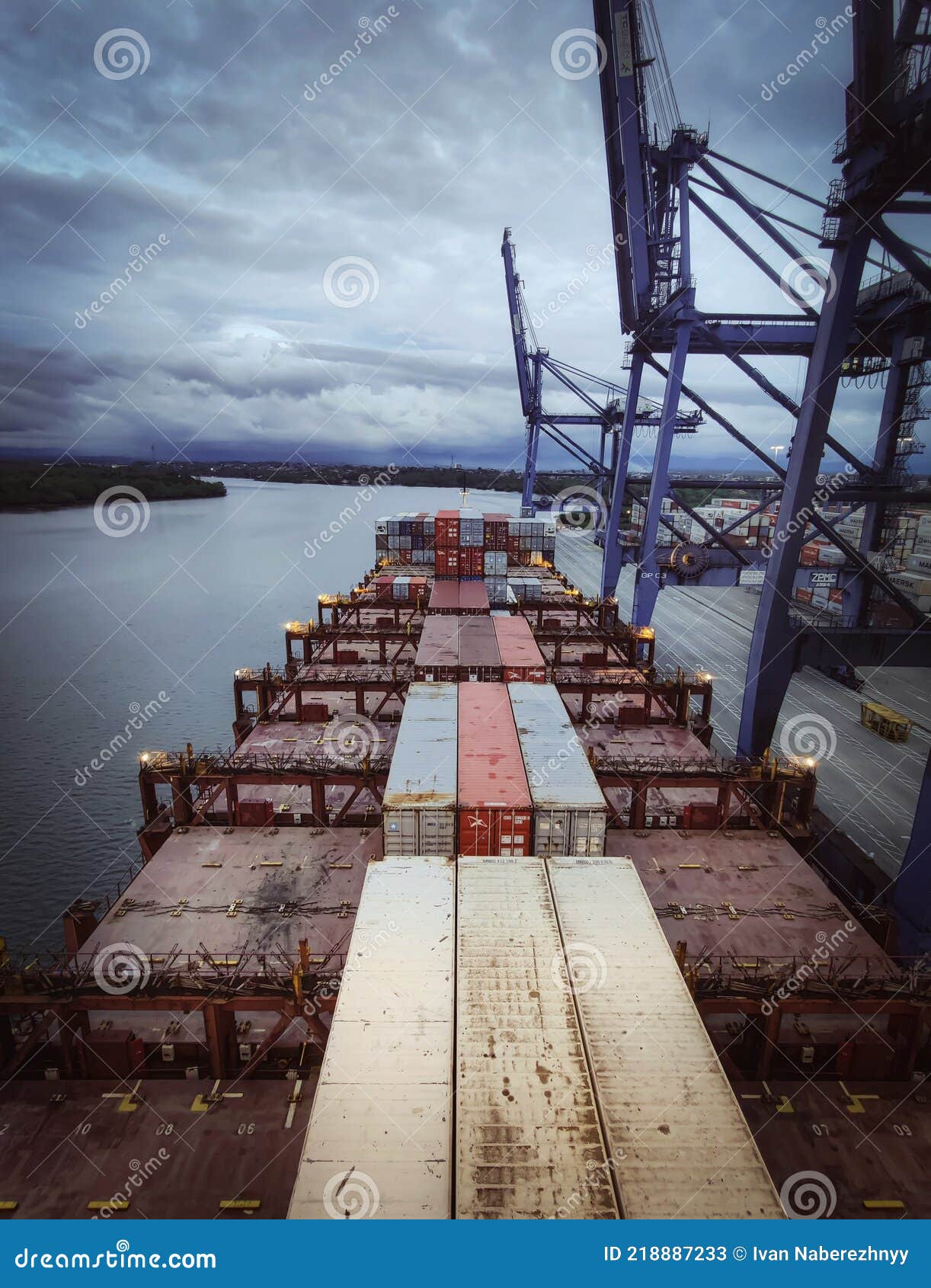 Almost Empty Container Ship in Buenaventura Port, Columbia Editorial ...
