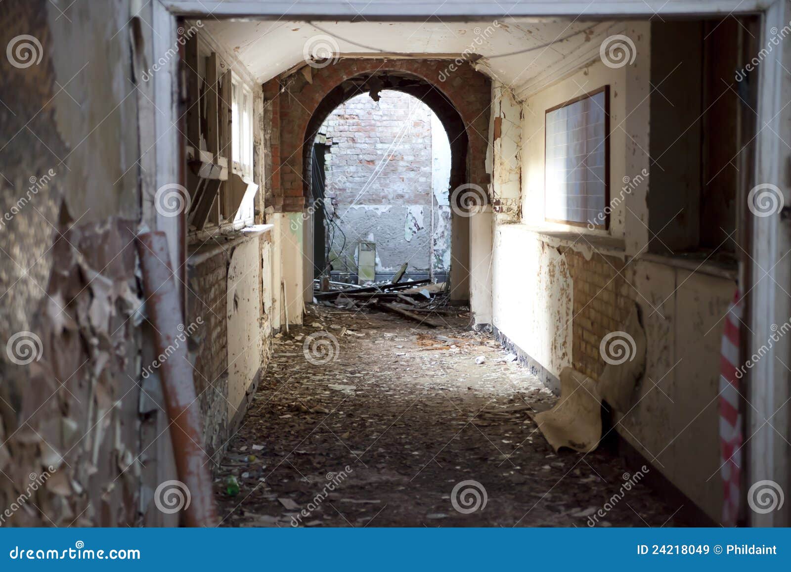 Empty corridor stock image. Image of ceiling, hall, coridoor - 24218049