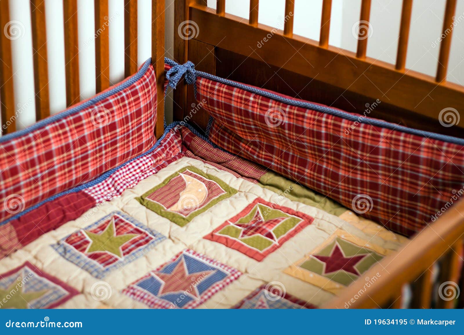 Empty crib stock image. Image of corner, plaid, cover - 19634195