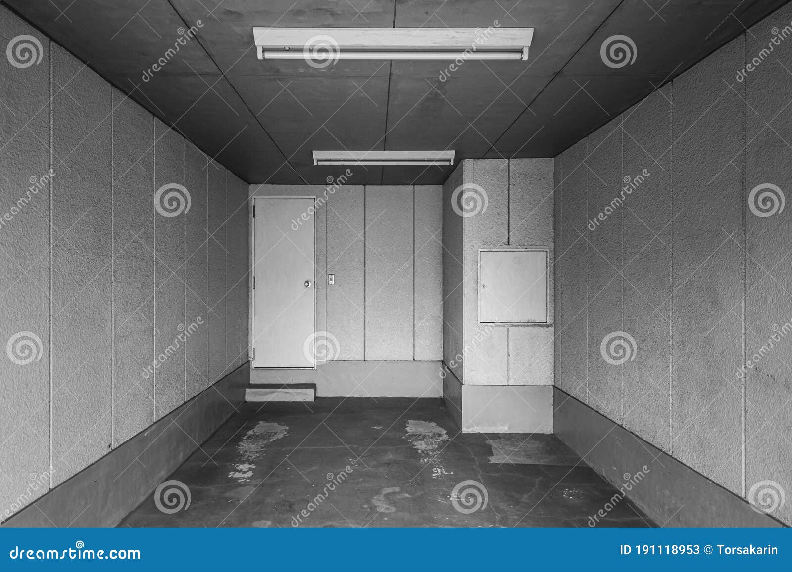 Empty Dark Basement Concrete Room Stock Image - Image of architecture ...