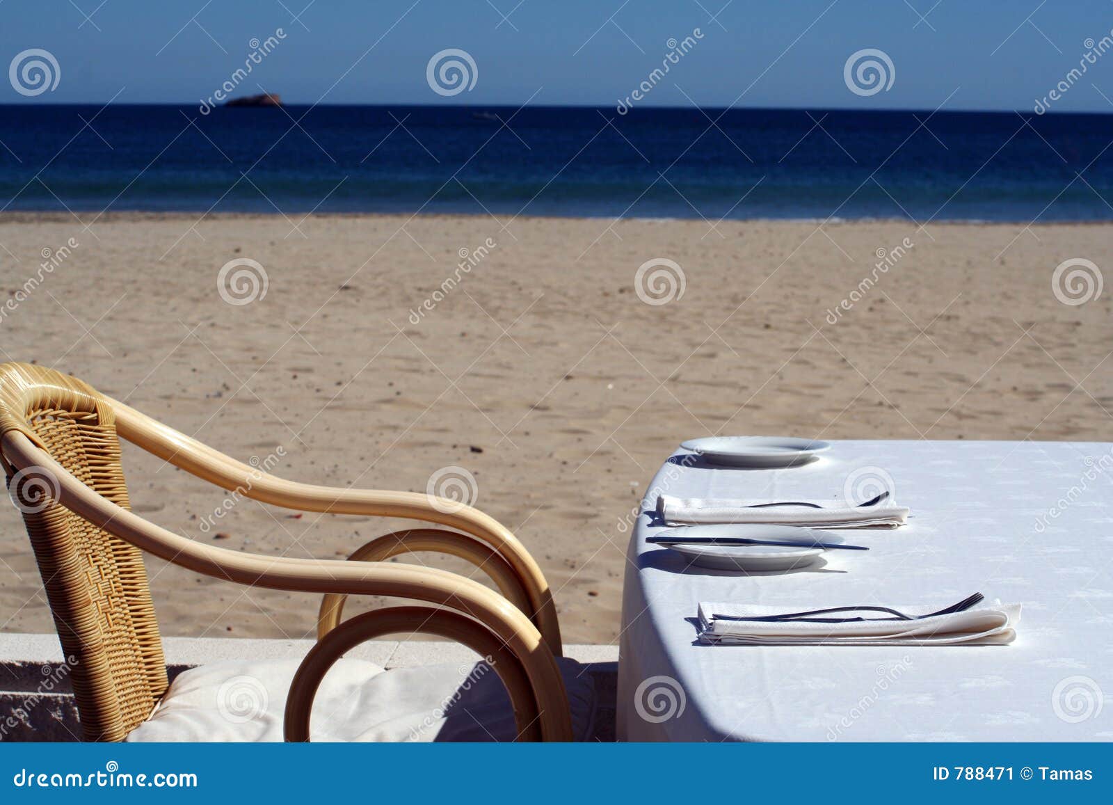 Empty Dinner Table on the Beach Stock Image - Image of dinning ...