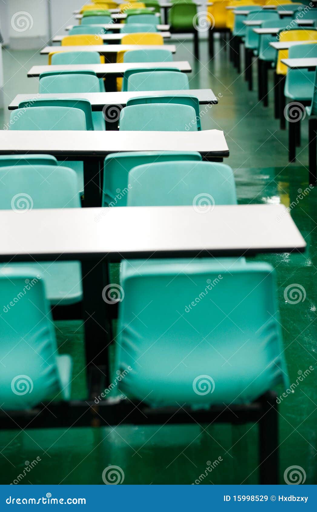 Empty dinning tables stock image. Image of chair, ambiente - 15998529