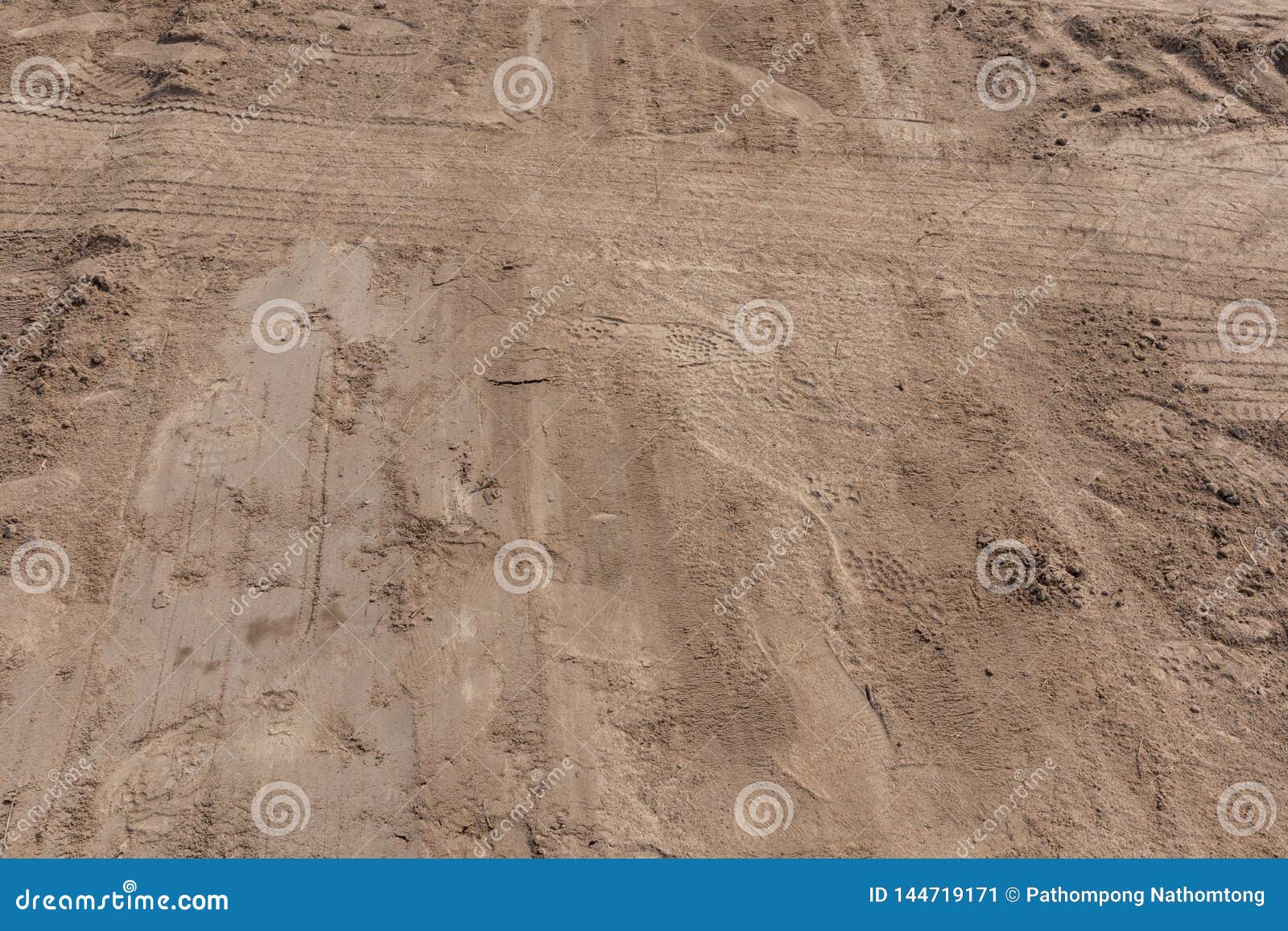 Empty Dirt Field on Sunny Day Stock Image - Image of earth, environment ...