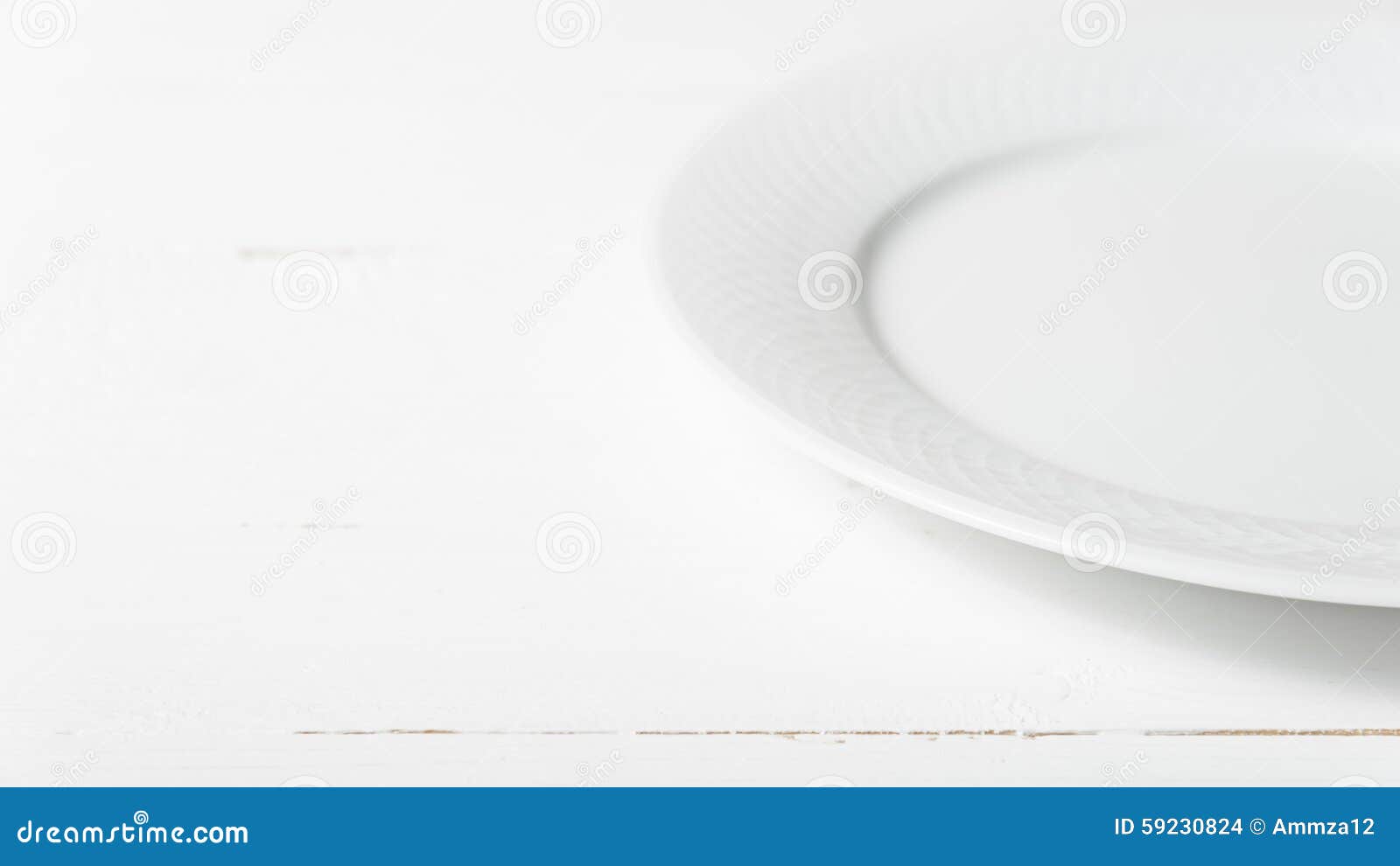 Empty dish stock photo. Image of tablecloth, dining, dishware - 59230824