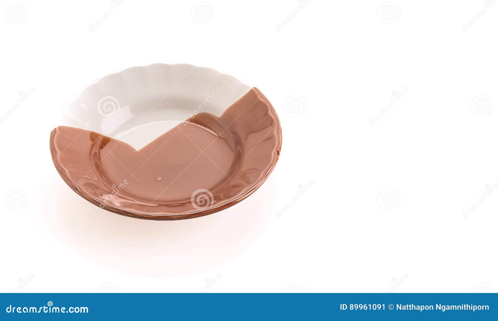 Empty dish stock image. Image of dining, dish, kitchenware - 89961091