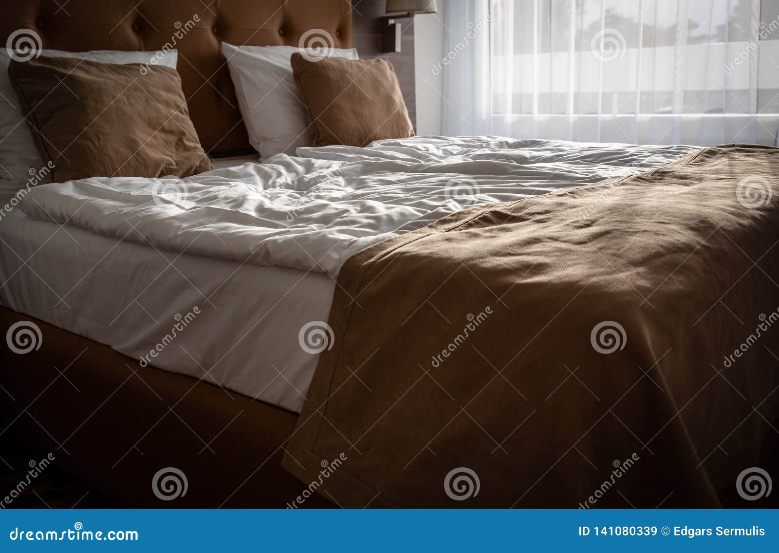 Empty Double Bed in the Room Stock Image - Image of background, morning ...