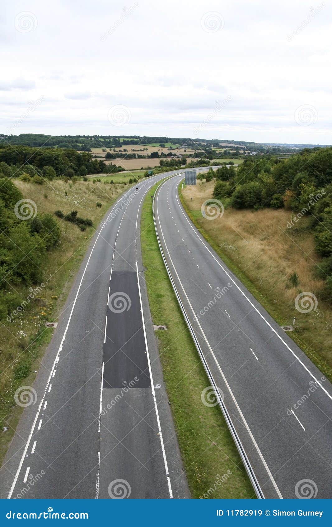 Empty Dual Carriageway Road Countryside Uk Stock Image - Image of rural ...