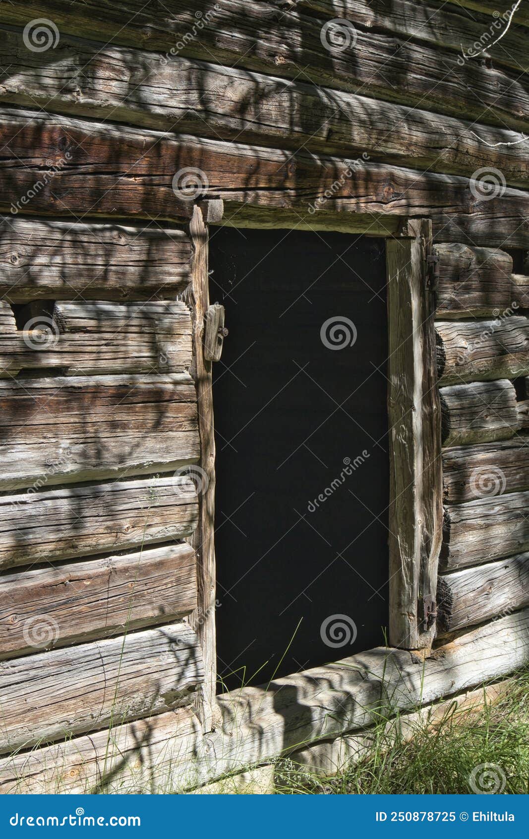 Empty Entrance of Old Log Cabin Stock Image - Image of brown, aged ...