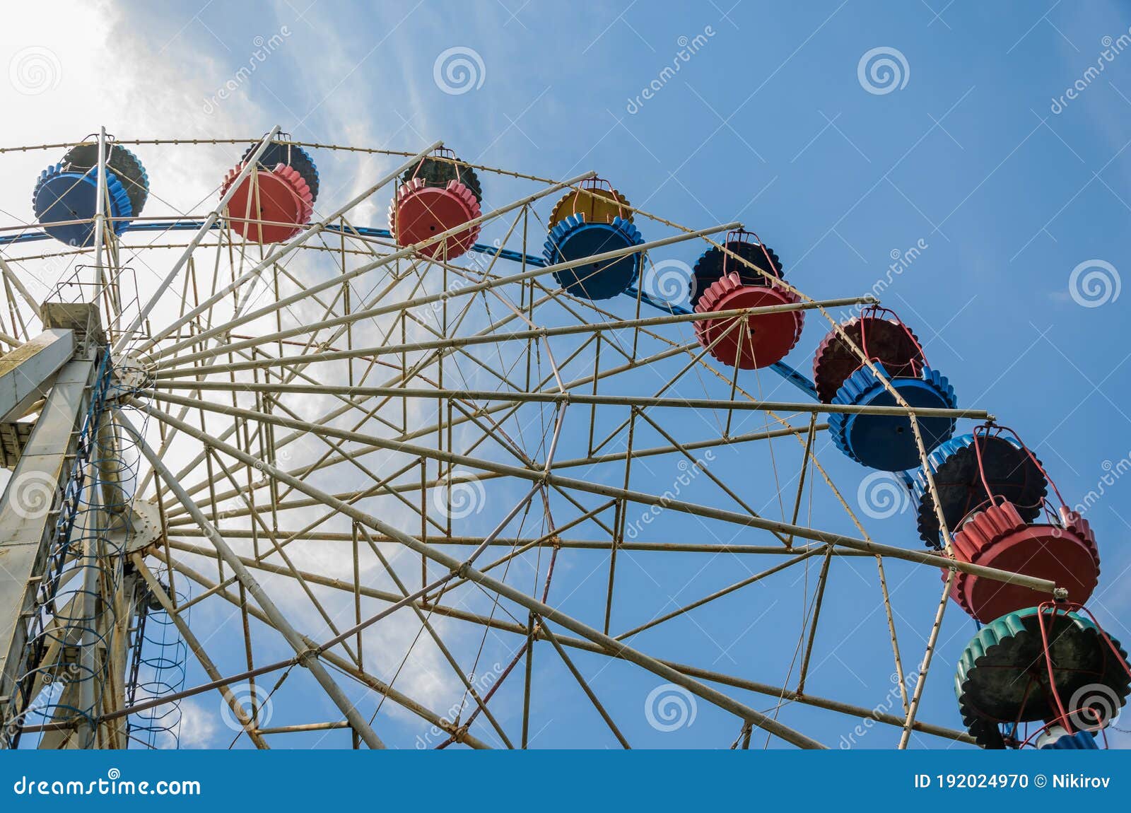 Empty Ferris Wheel in an Amusement Park Stock Photo - Image of carousel ...